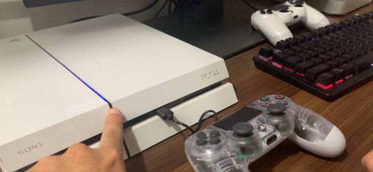 7 WAYS To Fix PS4 Controller Orange Light [ EASILY 2023]